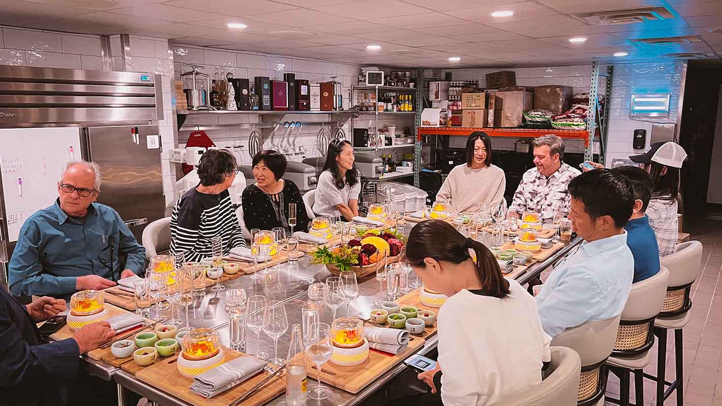 See what a Chef's Table experience is like - Ling Kitchen - Chef's Table